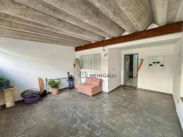 Sobrado para venda em Centro de 131.00m² com 3 Quartos e 1 Garagem
