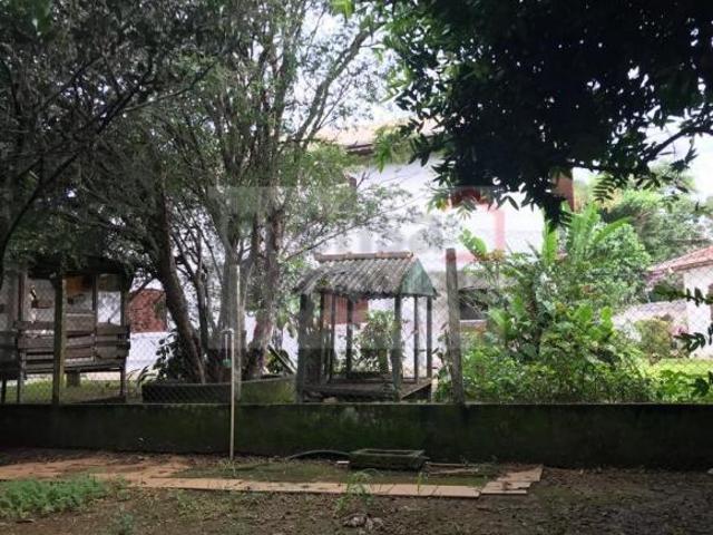 Sobrado para venda em Centro de 414.00m² com 5 Quartos, 1 Suite e 4 Garagens