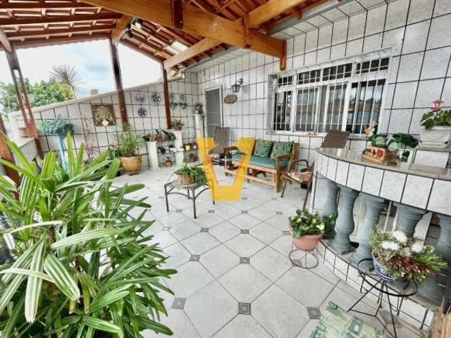Sobrado para venda em Chácara Belenzinho com 5 quartos, sendo 2 suítes, 309m²
