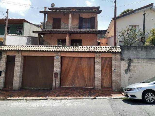 Sobrado para venda em Chácara Cruzeiro Do Sul de 225.00m² com 3 Quartos, 3 Suites e 3 Garagens