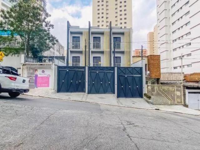 # Sobrado para venda em Chácara Inglesa com 3 quartos, sendo 3 suítes, 166m²