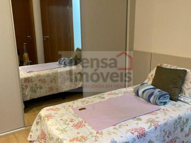 Sobrado para venda em Chácara Olaria de 210.00m² com 4 Quartos, 4 Suites e 2 Garagens