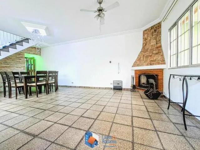 Sobrado para venda em Chora Menino com 3 quartos, sendo 1 suíte, 187m²