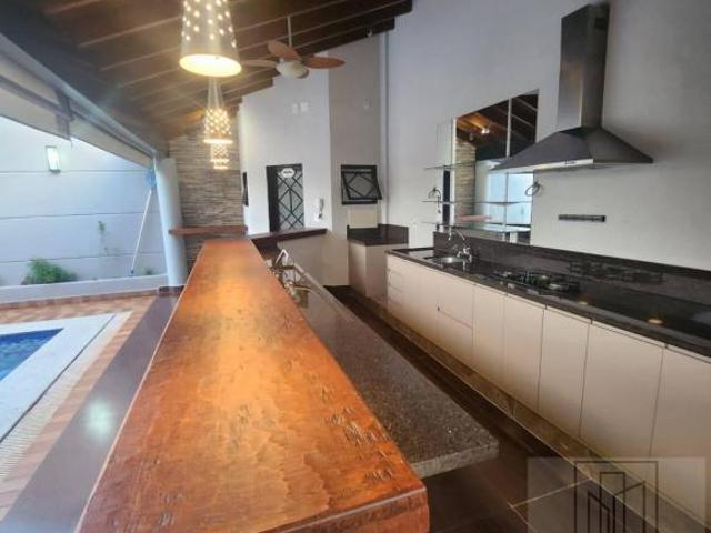 Sobrado para venda em City Ribeirão de 370.00m² com 3 Quartos, 3 Suites e 4 Garagens