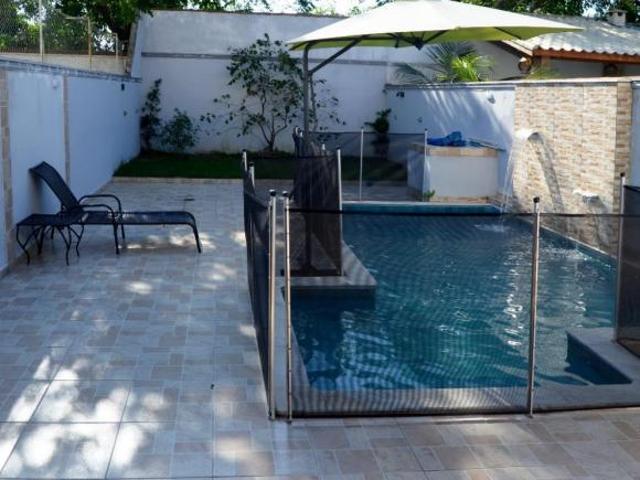 Sobrado para venda em Cibratel I com 3 quartos, sendo 1 suíte, 107m²