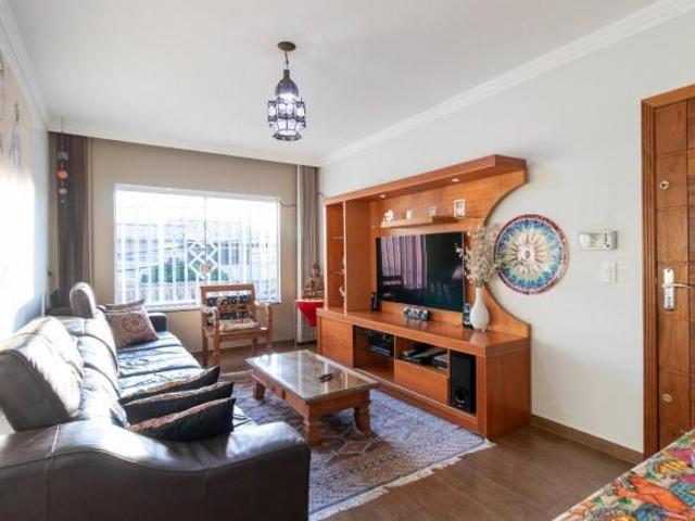Sobrado para venda em Cidade Líder com 3 quartos, sendo 1 suíte, 299m²