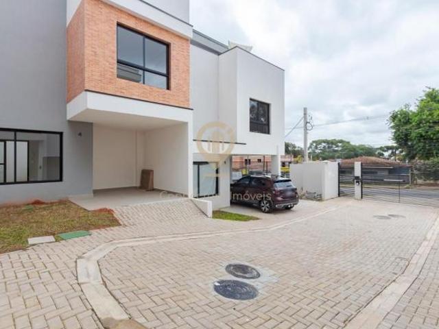 Sobrado para Venda em Curitiba, Santa Cândida, 2 dormitórios, 2 suítes, 3 banheiros, 1 vaga