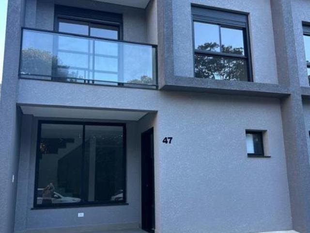 Sobrado para Venda em Curitiba, Santa Cândida, 3 dormitórios, 1 suíte, 3 banheiros, 1 vaga