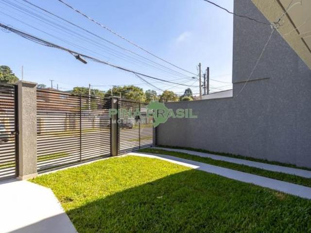 Sobrado para Venda em Curitiba, Pilarzinho, 3 dormitórios, 1 suíte, 4 banheiros, 2 vagas