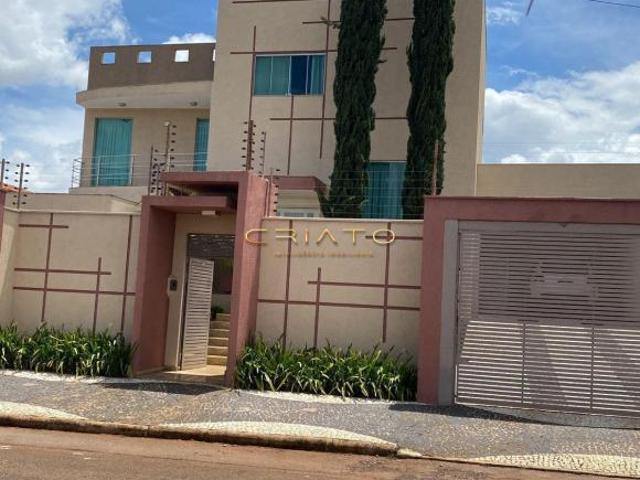 Sobrado para venda em Anápolis City, Anápolis