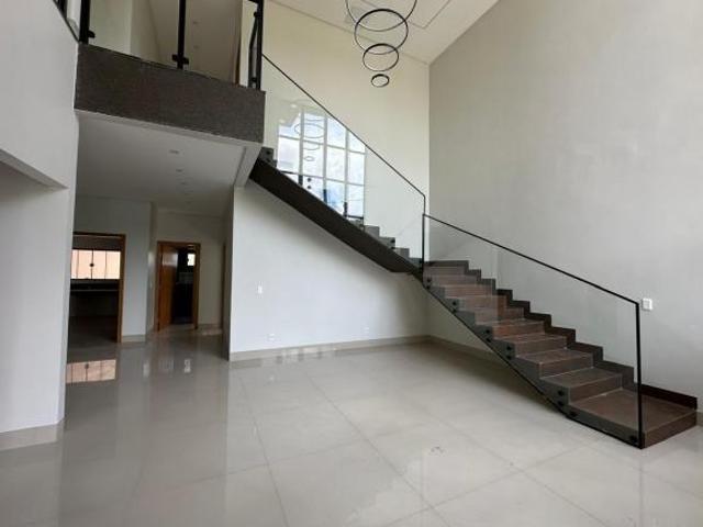Sobrado para venda em Anápolis City, Anápolis