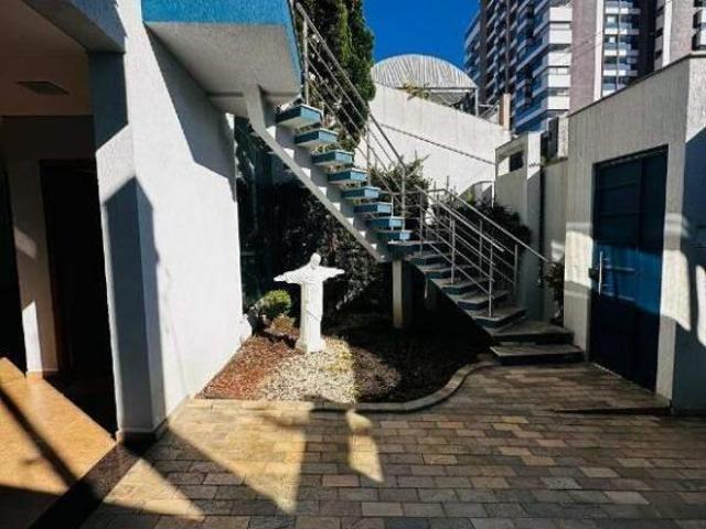 Sobrado para venda em Anchieta de 367.00m² com 3 Quartos, 3 Suites e 6 Garagens