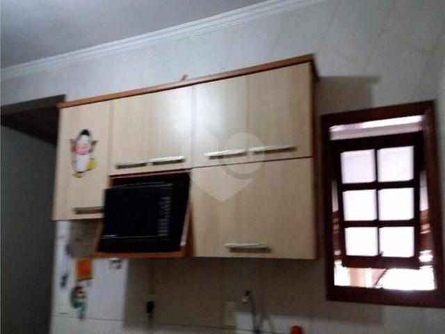Sobrado para venda em Anhangabaú de 157.00m² com 4 Quartos, 2 Suites e 1 Garagem