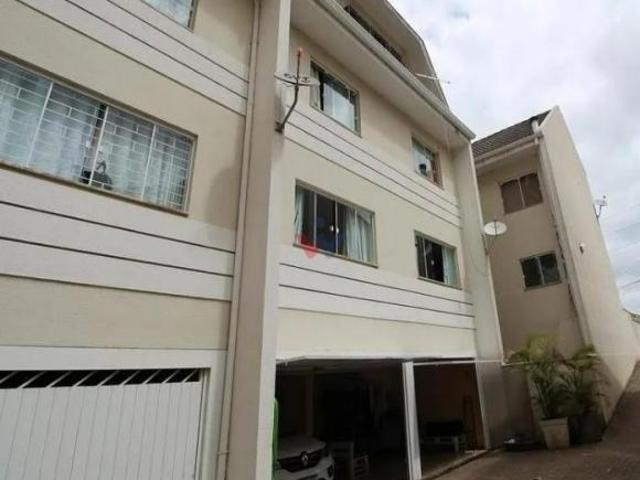 Sobrado para venda em Água Verde de 206.00m² com 2 Quartos, 1 Suite e 2 Garagens