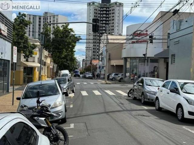 Sobrado para venda em Alto de 173.00m² com 3 Quartos, 1 Suite e 2 Garagens