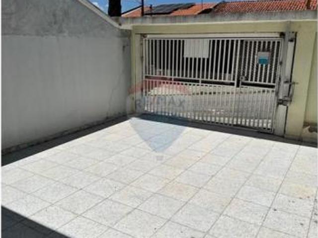 Sobrado para venda em Arujamérica de 139.94m² com 3 Quartos e 1 Suite