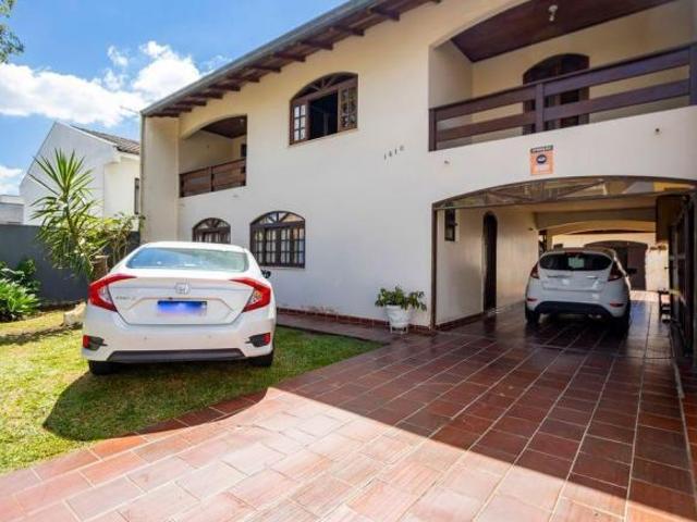 Sobrado para venda em Aristocrata de 250.00m² com 3 Quartos, 1 Suite e 5 Garagens