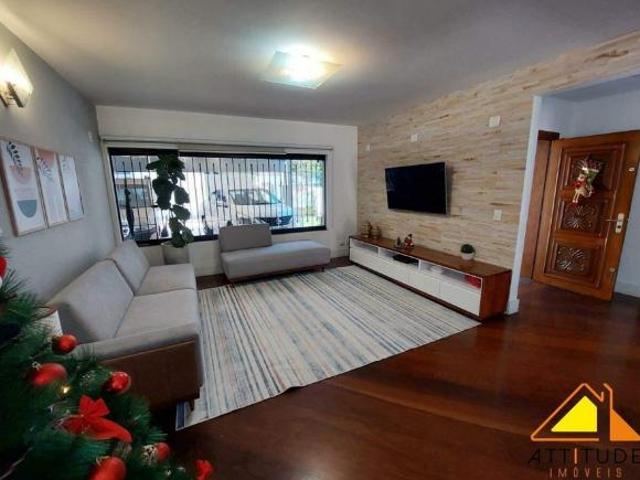 Sobrado para venda em Assunção de 250.00m² com 3 Quartos, 1 Suite e 5 Garagens