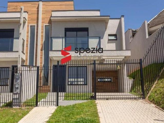 Sobrado para venda em Atuba de 104.69m² com 3 Quartos, 1 Suite e 2 Garagens