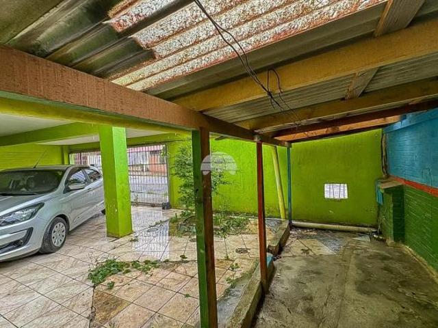Sobrado para venda em Atuba de 190.00m² com 6 Quartos