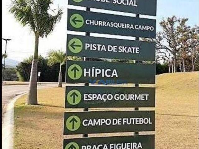 Sobrado para venda em Atibaia de 330.00m² com 3 Quartos e 4 Garagens