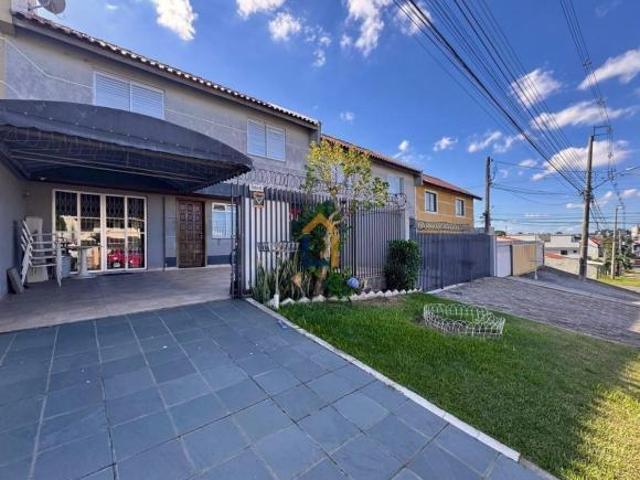Sobrado para venda em Boa Vista de 118.00m² com 4 Quartos, 2 Suites e 2 Garagens