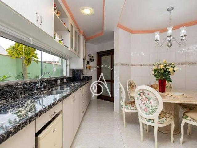 Sobrado para venda em Boa Vista de 580.00m² com 4 Quartos, 4 Suites e 7 Garagens