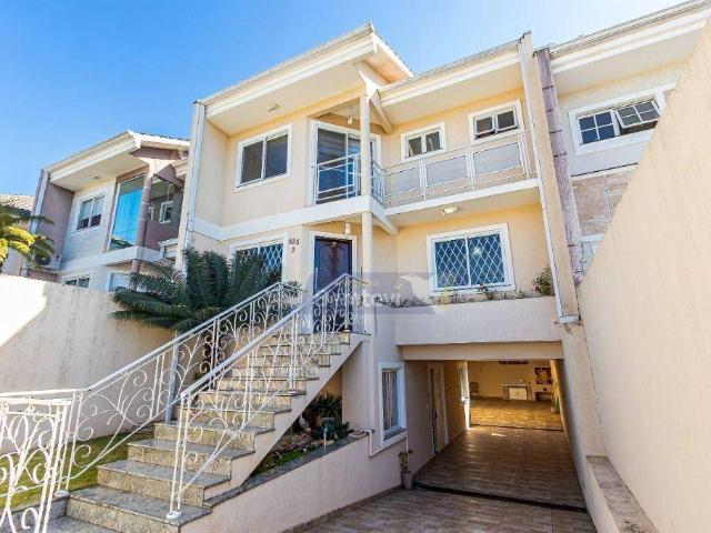 Sobrado para venda em Boa Vista em Curitiba Paraná de 246.00m² com 4 Quartos, 1 Suíte e 4 Garagens