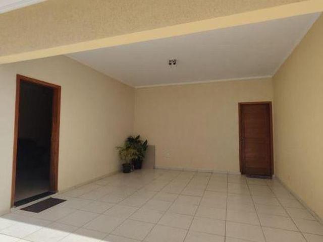 Sobrado para Venda em Boituva, Residencial Vitoria, 3 dormitórios, 1 suíte, 1 banheiro, 2 vagas