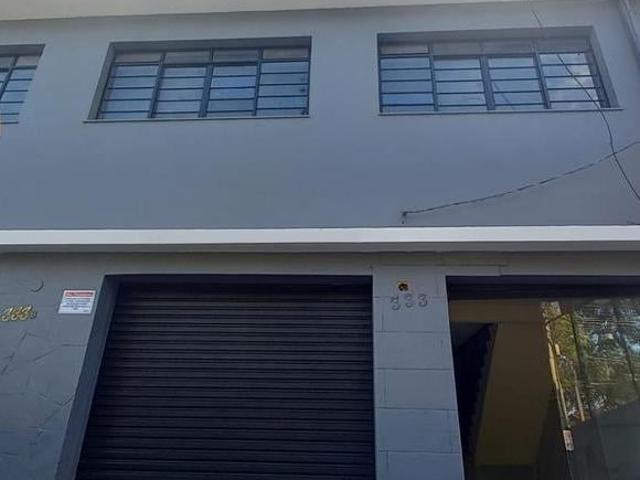 Sobrado para venda em Bonfim de 220.00m² com 3 Quartos, 1 Suite e 4 Garagens