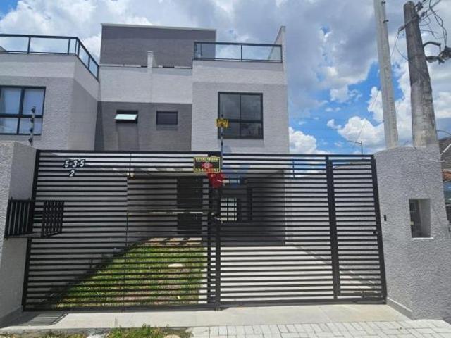 Sobrado para venda em Boqueirão de 150.00m² com 3 Quartos, 3 Suites e 2 Garagens