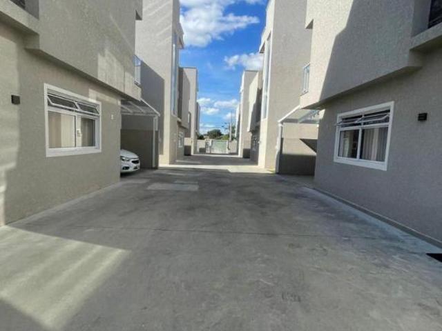 Sobrado para venda em Bairro Alto de 115.00m² com 3 Quartos, 1 Suite e 4 Garagens