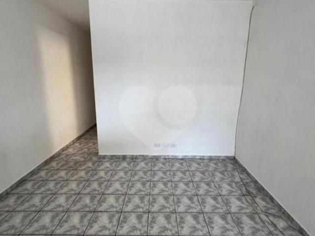 Sobrado para venda em Bairro Inválido de 184.00m² com 4 Quartos e 1 Garagem