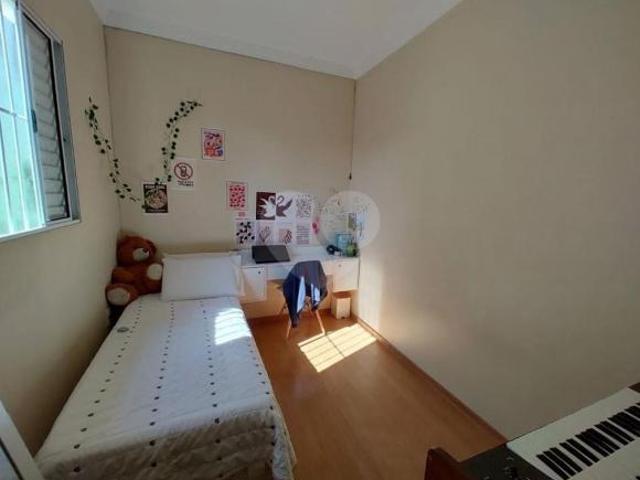 Sobrado para venda em Bairro Inválido de 262.00m² com 3 Quartos, 1 Suite e 2 Garagens