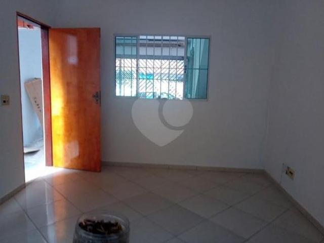Sobrado para venda em Bairro Inválido de 212.00m² com 5 Quartos e 1 Garagem