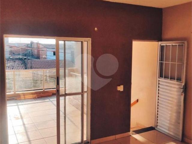 Sobrado para venda em Bairro Inválido de 224.00m² com 3 Quartos e 2 Garagens