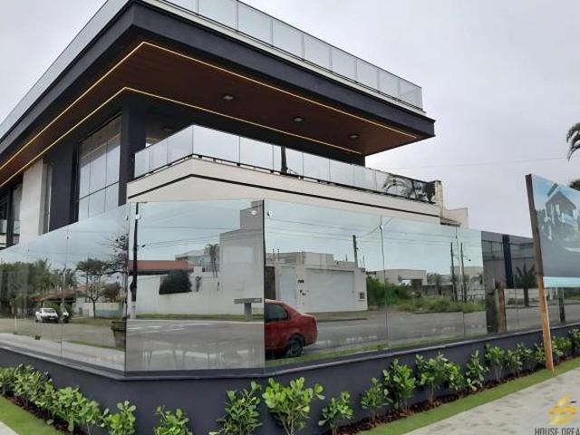 Sobrado para venda em Balneário Eliana de 613.00m² com 4 Quartos, 4 Suites e 2 Garagens