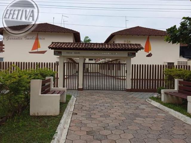Sobrado para venda em Balneário Ipacaraí de 62.00m² com 2 Quartos e 2 Garagens