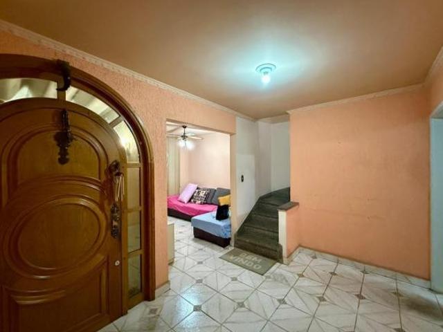 Sobrado para venda em Balneário São Francisco com 3 quartos, 173m²