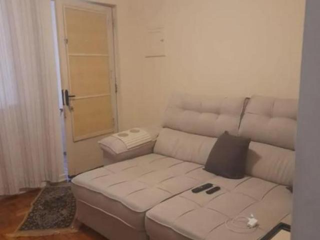 Sobrado para Venda em Barueri, Jardim Tupan, 6 dormitórios, 1 suíte, 6 banheiros, 3 vagas