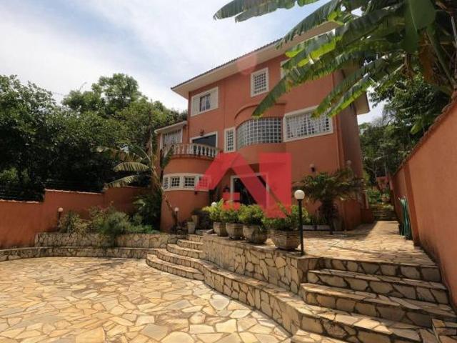Sobrado para venda em Bianucci, Poços de Caldas