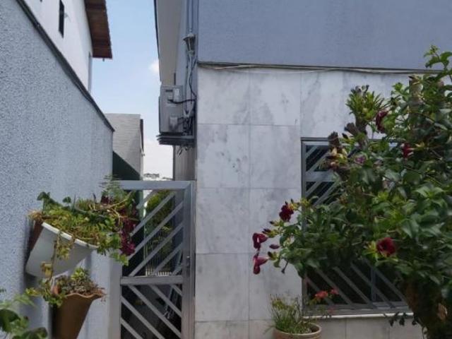 Sobrado para venda em Burgo Paulista de 180.00m² com 3 Quartos e 2 Garagens