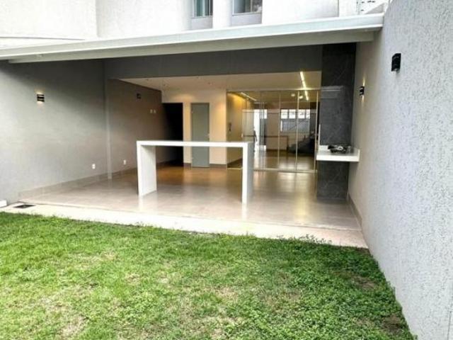 Sobrado para Venda em Goiânia, Setor Sudoeste, 3 dormitórios, 3 suítes, 4 banheiros, 4 vagas
