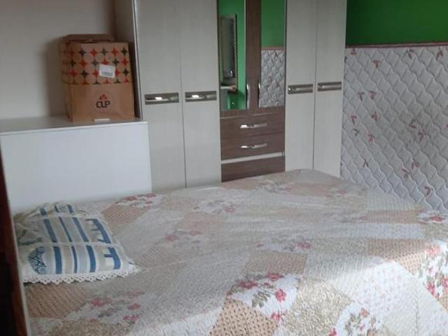 Sobrado para venda em Ganchinho de 71.00m² com 4 Quartos e 2 Garagens