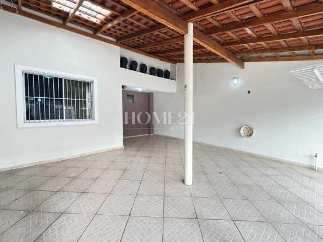 Sobrado para venda em Ganchinho de 83.00m² com 3 Quartos, 1 Suite e 2 Garagens