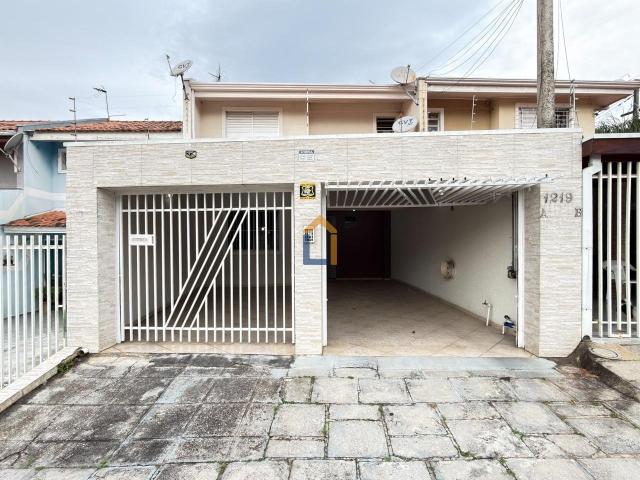 Sobrado para venda em Ganchinho em Curitiba Paraná de 83.00m² com 3 Quartos, 1 Suíte e 2 Garagens