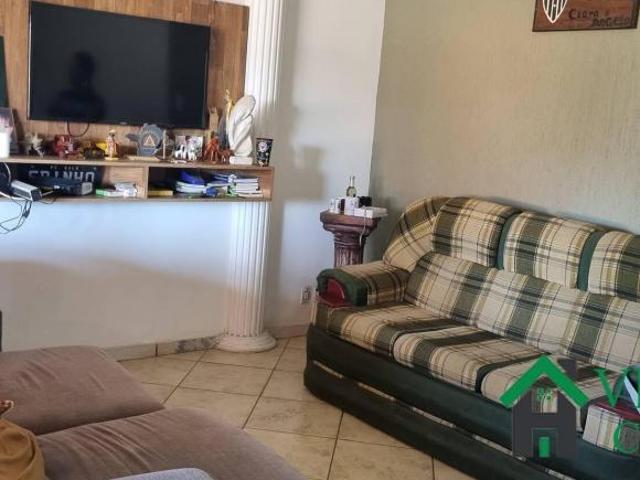 Sobrado para venda em Graça, Belo Horizonte