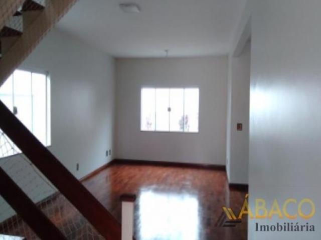 Sobrado para venda em Grand Ville de 184.00m² com 4 Quartos, 1 Suite e 2 Garagens