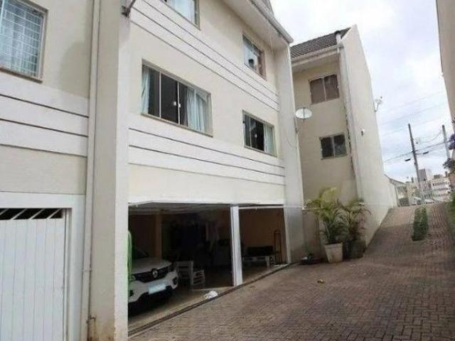 Sobrado para venda em Guaíra de 206.00m² com 3 Quartos, 1 Suite e 2 Garagens