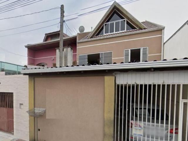 Sobrado para venda em Guaíra de 210.00m² com 3 Quartos, 1 Suite e 2 Garagens